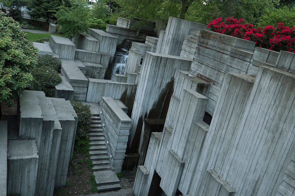 Navigating the Maze That Is Freeway Park | Seattle Weekly