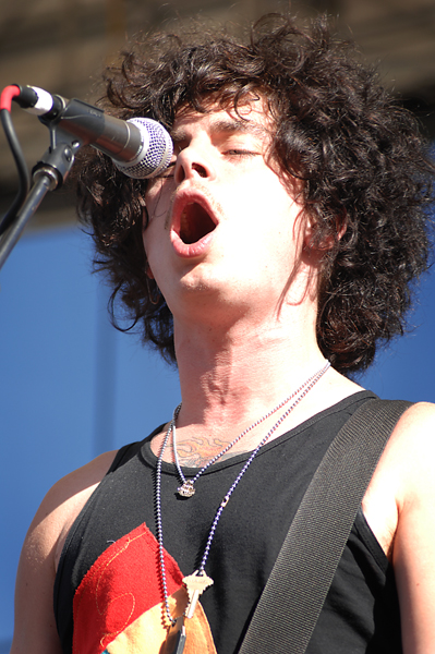 Saturday's show was Eric Howk's first with the band after an accident ...