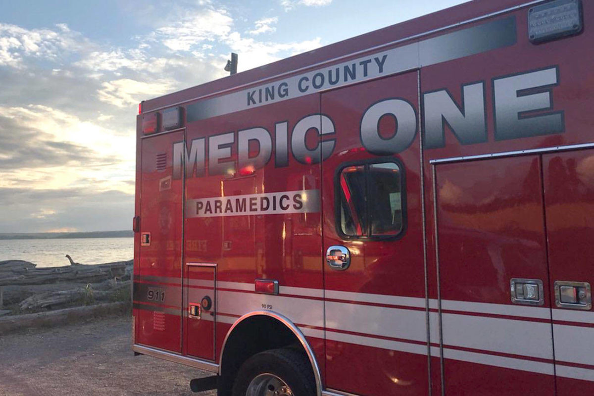 4 King County paramedics quarantined after COVID-19 exposure | Seattle ...